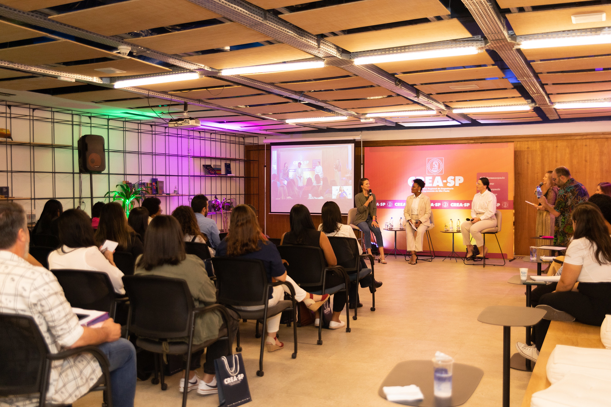 Inovação e protagonismo feminino na área tecnológica - Crea-SP