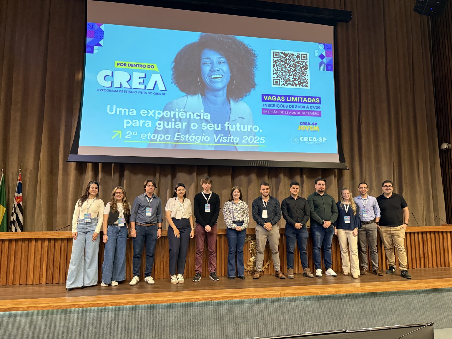 Presidente recebe homenageados do Prêmio Crea-SP - Crea-SP